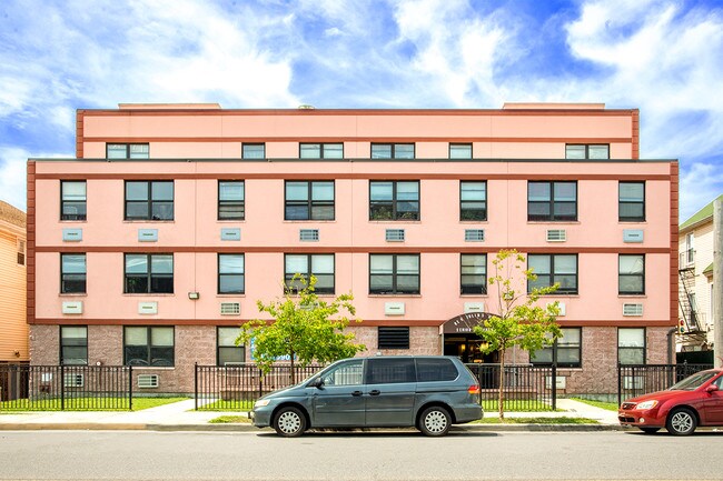 3-33 Beach 67th St | Rentals in Queens, NY