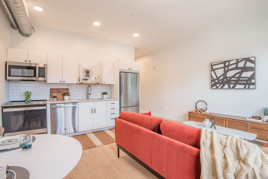Mulberry Lofts | Pittsburgh, PA Apartments