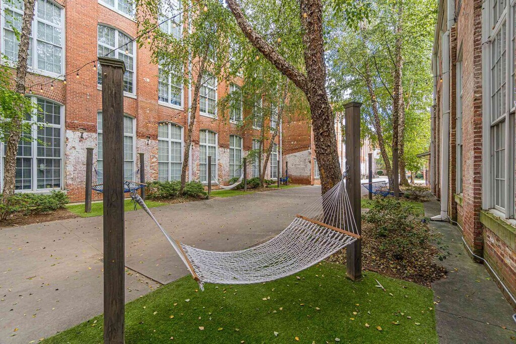 Canton Mill Lofts Apartments in Canton, GA | ApartmentHomeLiving.com