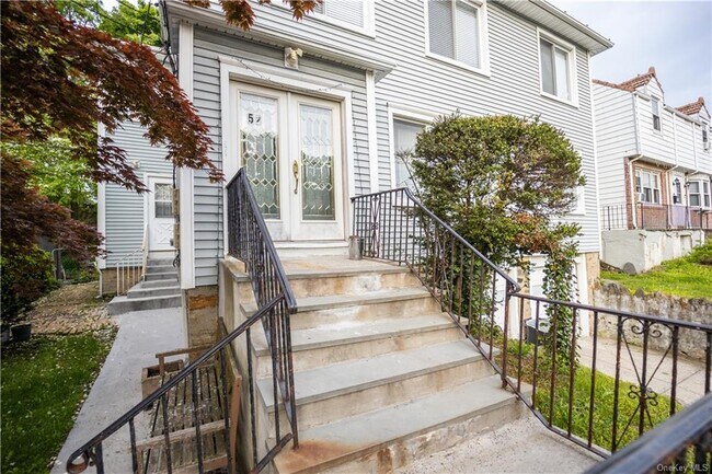 52 Courter Ave, Unit 1 | Rentals in Yonkers, NY