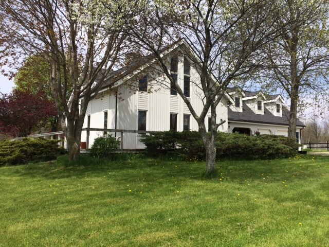 4773 Mack Rd | Rentals in Howell, MI