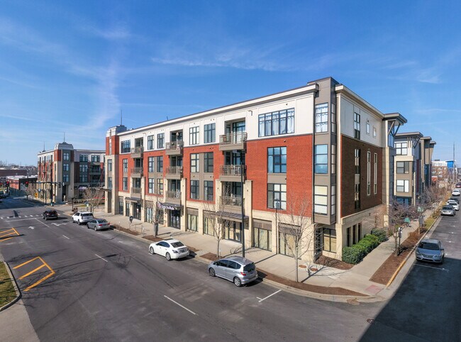 Centercourt Condominiums Apartments | Lexington, KY Apartments For Rent