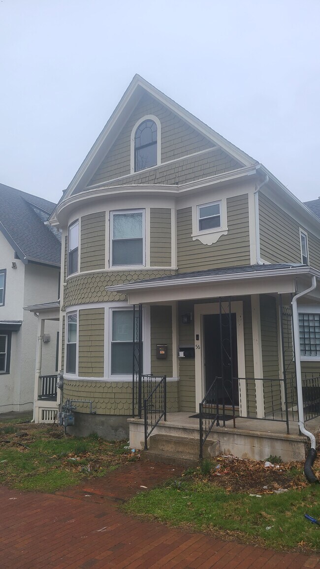56 Mulberry St | Rentals in Springfield, MA