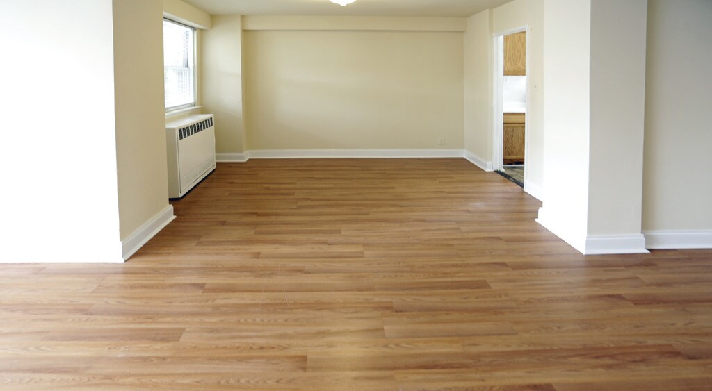 Addison Towers Apartments in Newark, NJ | ApartmentHomeLiving.com