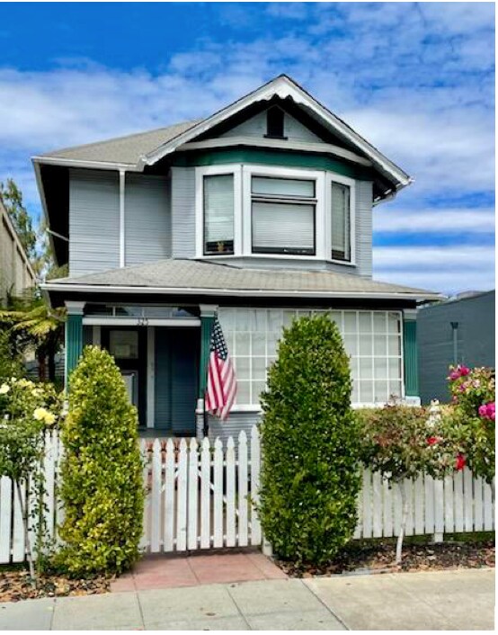 325 Alma St | Rentals in Palo Alto, CA
