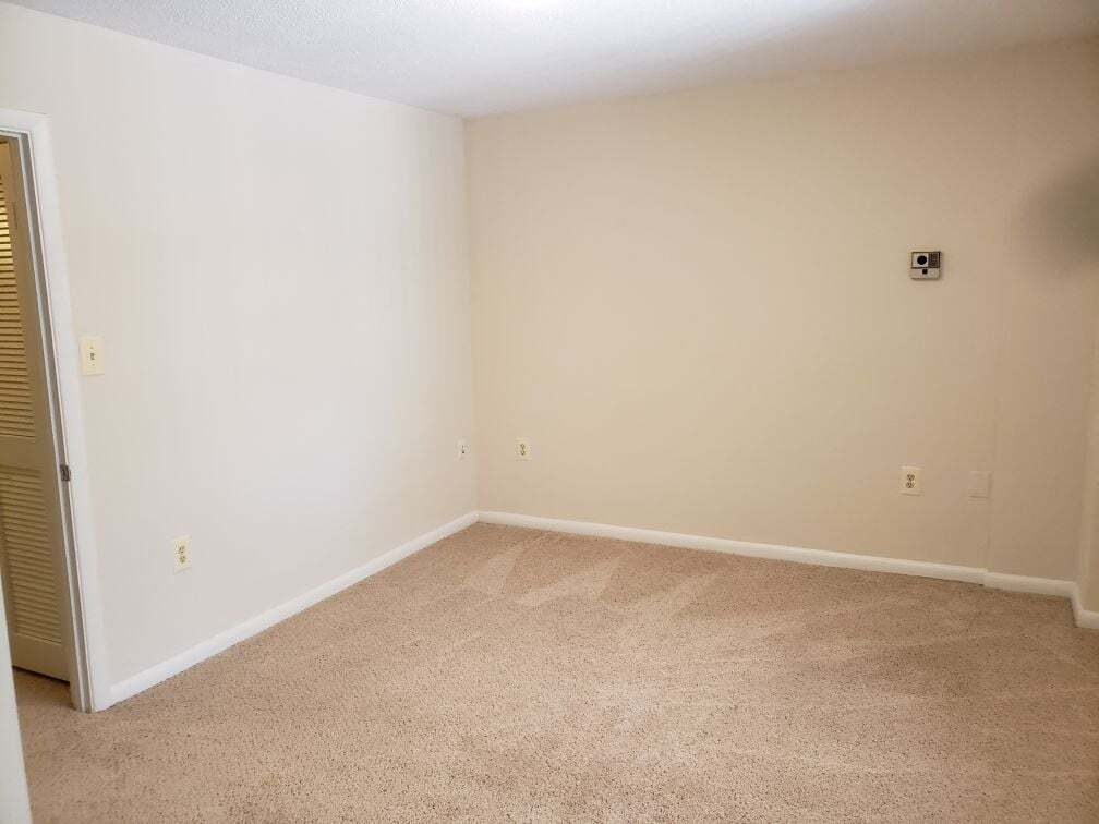 Summit Hills Apartments in Silver Spring, MD | ApartmentHomeLiving.com
