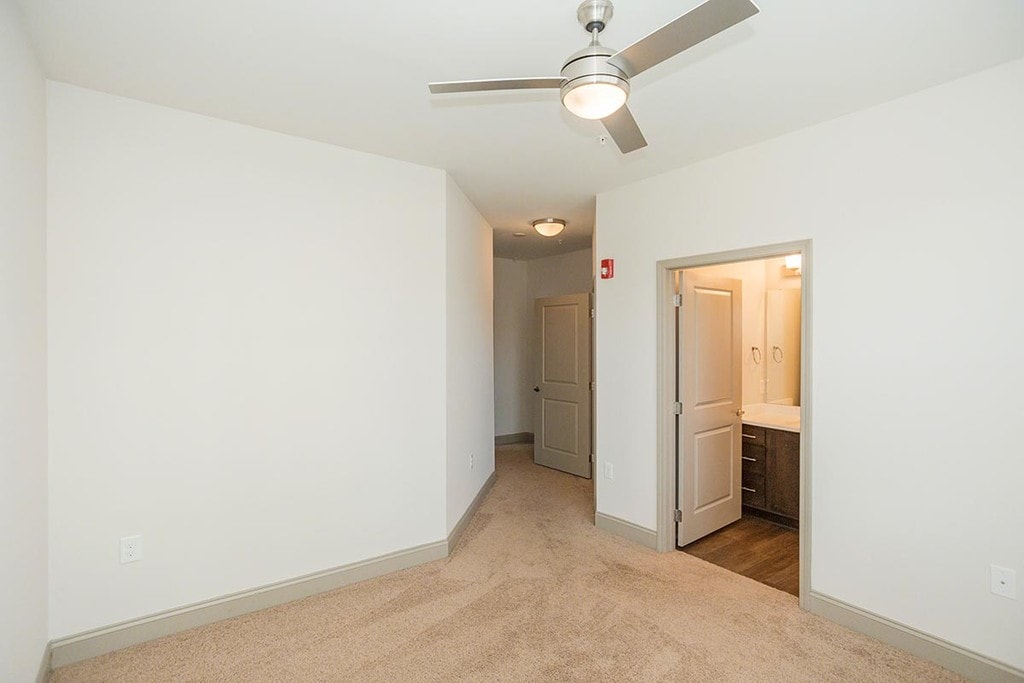 811 East Downtown | Knoxville, TN Apartments