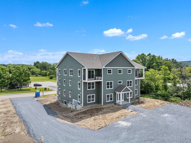 25 Armory Ln | Rentals in Vergennes, VT