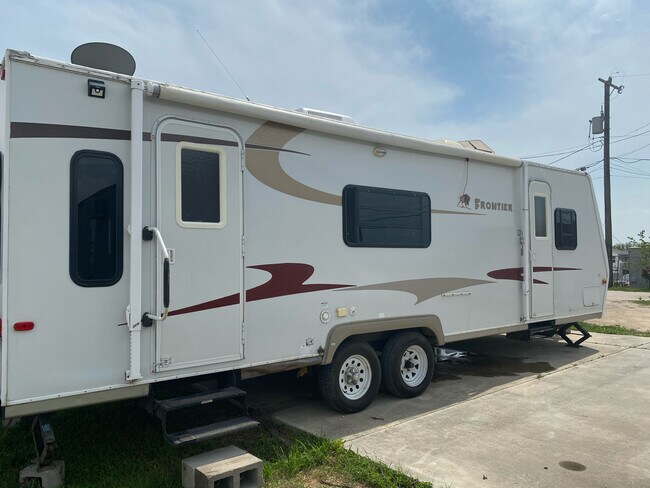 6620 Topper Run, Unit 2 | Rentals in San Antonio, TX