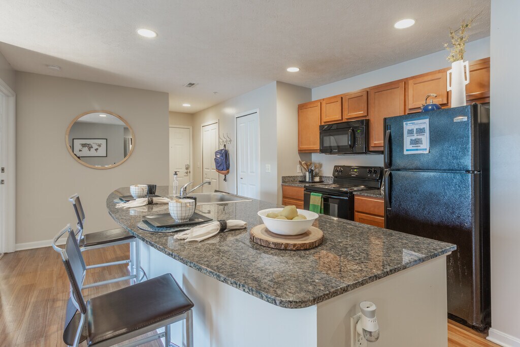 Campus Pointe Kent | Kent, OH Apartments
