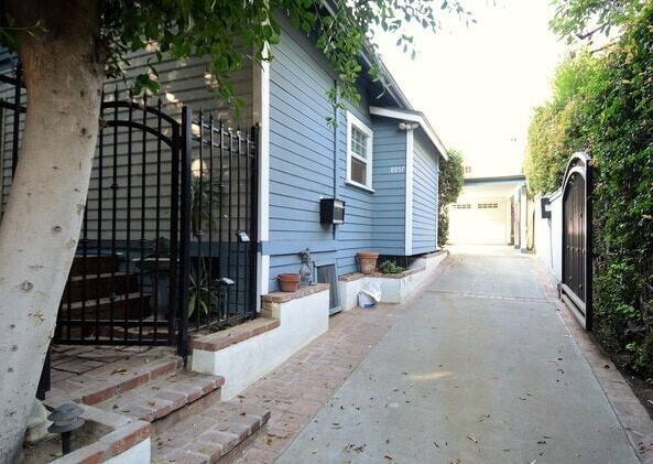 8957 Cynthia St | Rentals in West Hollywood, CA