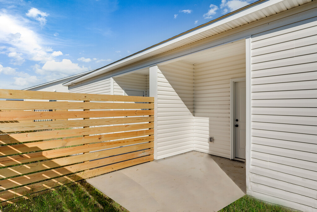 Allen Ridge Townhomes | Greenville, NC Apartments For Rent