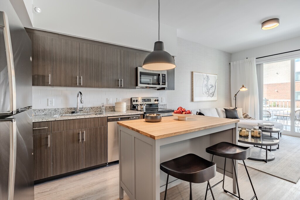 Resia Willows Apartments in Decatur, GA | ApartmentHomeLiving.com