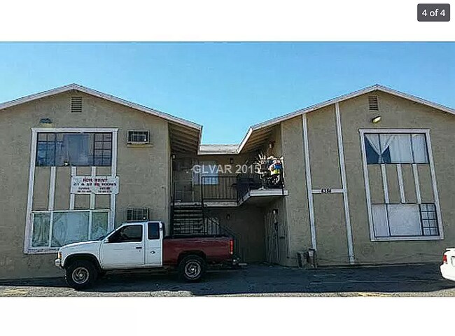 4384 Cy Cliffview Cir Apartments and Nearby Las Vegas Apartments For ...