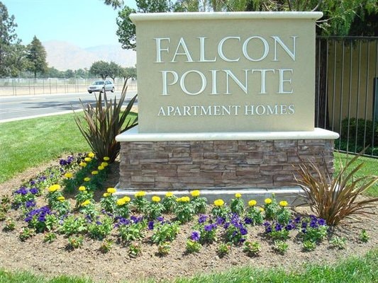 Falcon Pointe Apartments | Riverside, CA Apartments