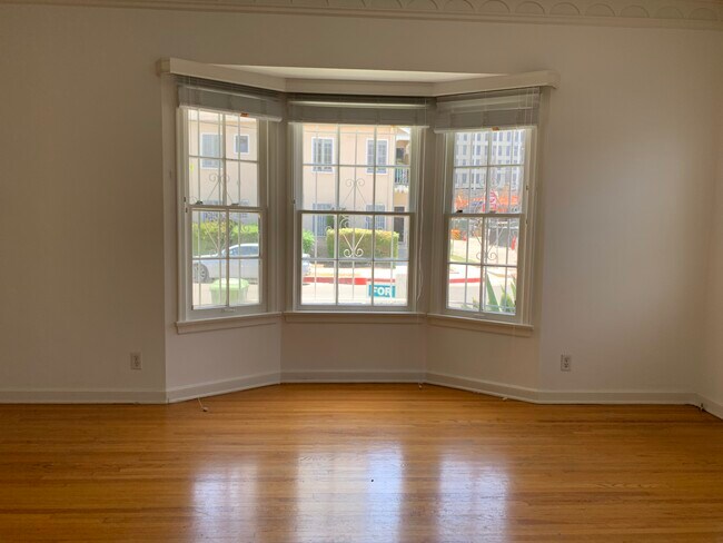 6381 Orange St | Rentals in Los Angeles, CA