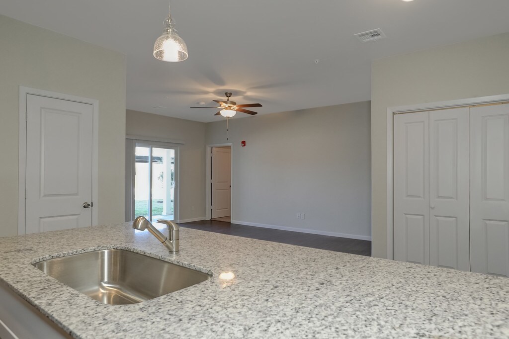 The Brooks on Heritage Parkway | Sherman, TX Apartments