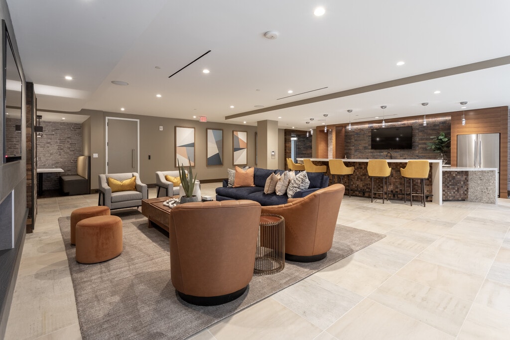 Array at West Alex Apartments in Alexandria, VA | ApartmentHomeLiving.com