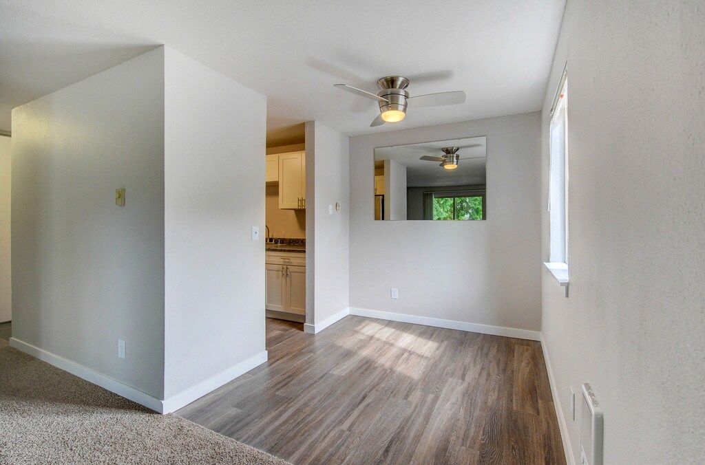 Maplewood Park | Renton, WA Apartments