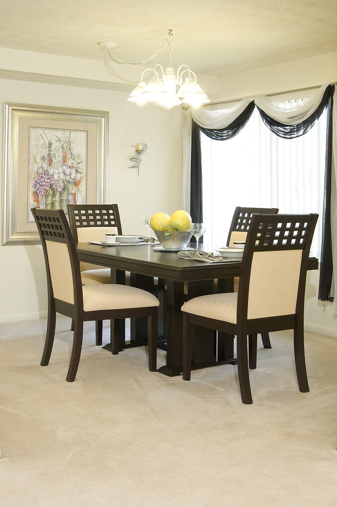 Whitney Ridge Apartments | Fairport, NY Apartments