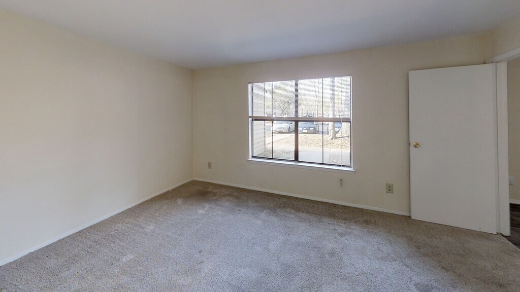 Emerald Place | Durham, NC Apartments