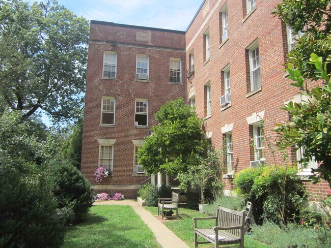 2531 Q St NW | Rentals in Washington, DC