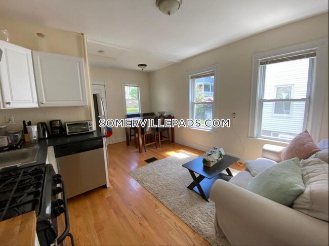 43 Teele Ave | Rentals in Somerville, MA