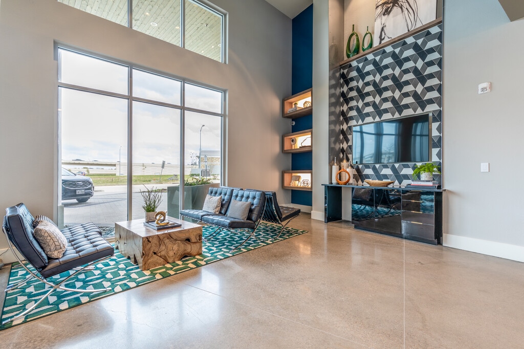 Encore Motif Apartments in Katy, TX | ApartmentHomeLiving.com