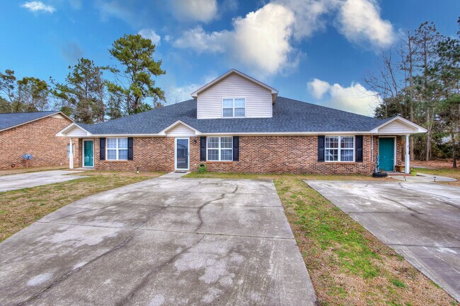 910 Jessamine Trl | Rentals in Sumter, SC