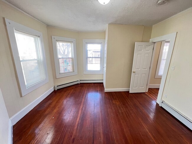 25 Wolcott St | Rentals in Boston, MA