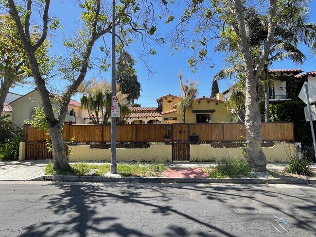 6266 Drexel Ave | Rentals in Los Angeles, CA