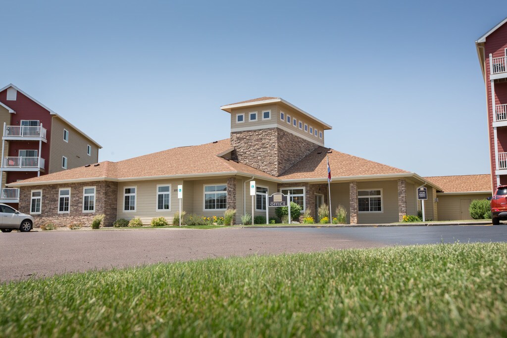 Foxmoor Apartments | Sioux Falls, SD Apartments