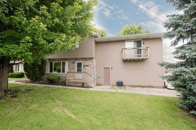 10733 Timer Dr W | Rentals in Huntley, IL