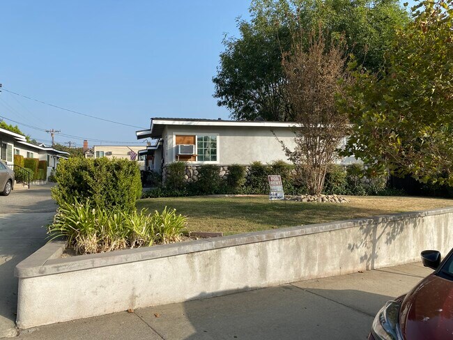 4110 Ocean View Blvd | Rentals in Montrose, CA