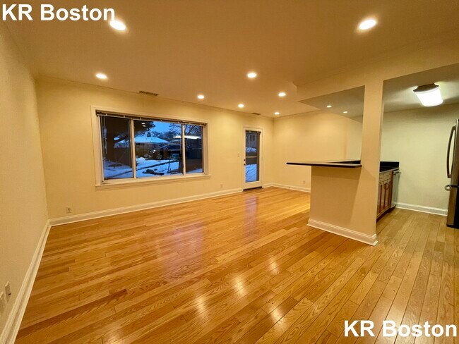 9 Gerry Rd | Rentals in Boston College, MA