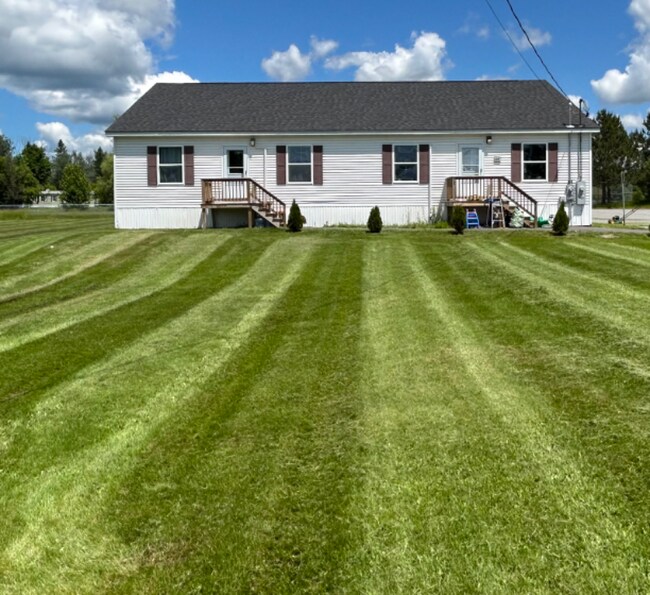40 Stetson Rd | Rentals in Corinna, ME