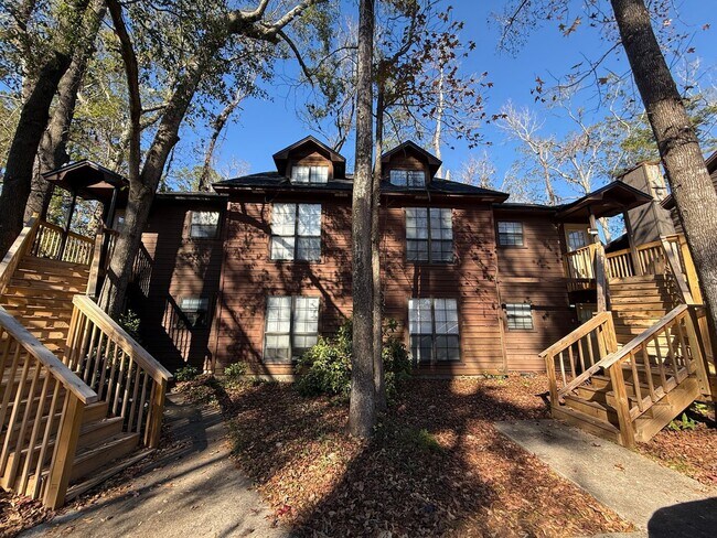 2924 Woodrich Dr-Unit -D | Rentals in Tallahassee, FL