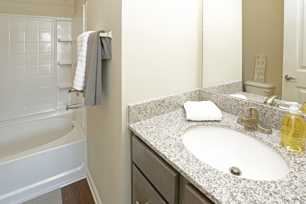 Ridge at Hamilton Crossing | Maryville, TN Apartments