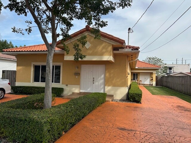 2931 SW 38th Ave | Rentals in Miami, FL