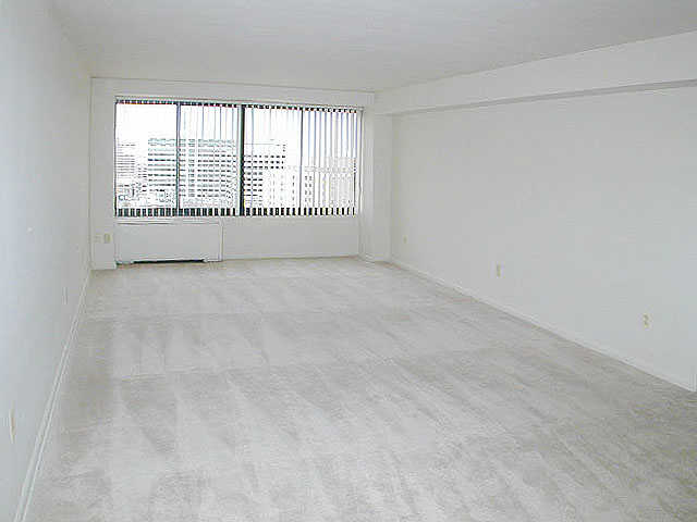 Silver Spring Towers | Silver Spring, MD Apartments