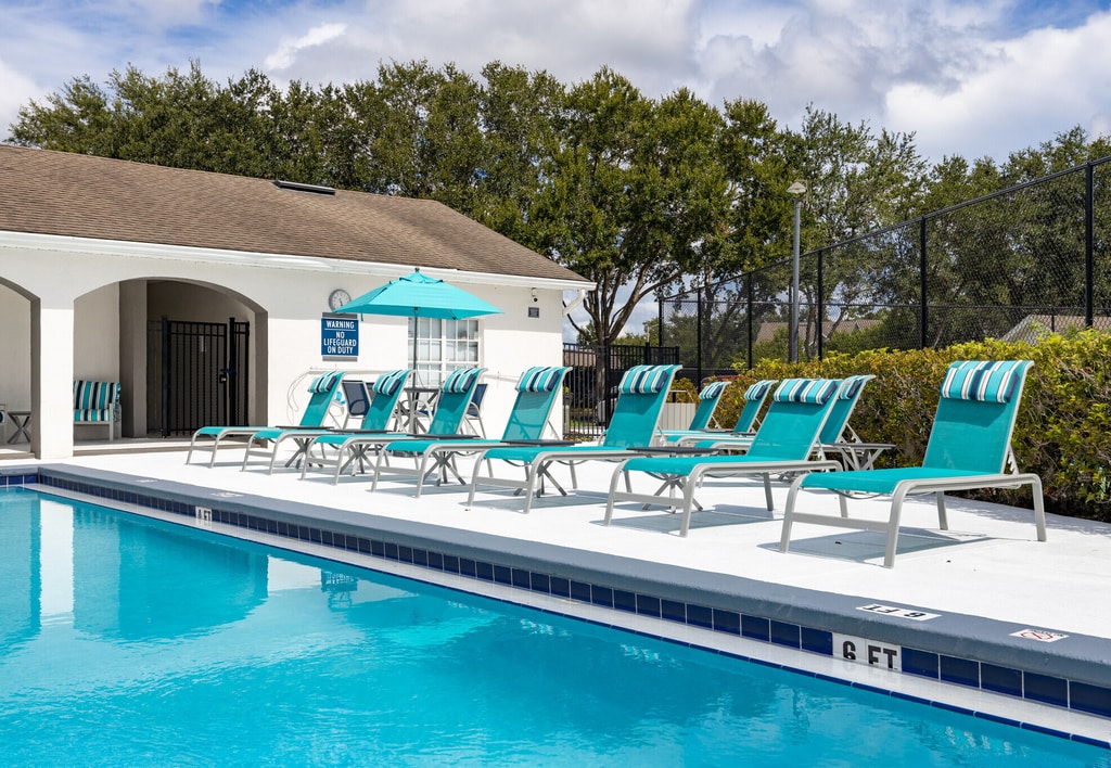 Highpoint Club Apartments in Orlando, FL | ApartmentHomeLiving.com
