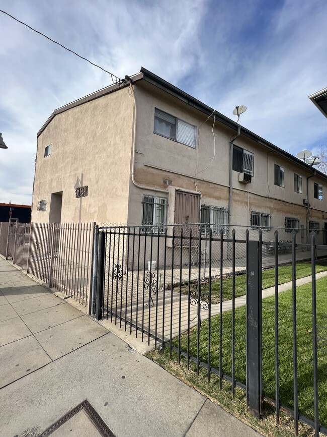 5181 W Jefferson Blvd Apartments and Nearby Los Angeles Apartments For ...