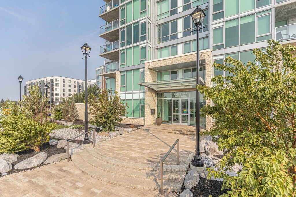 Central Tower Apartments | Edmonton, AB Apartments For Rent