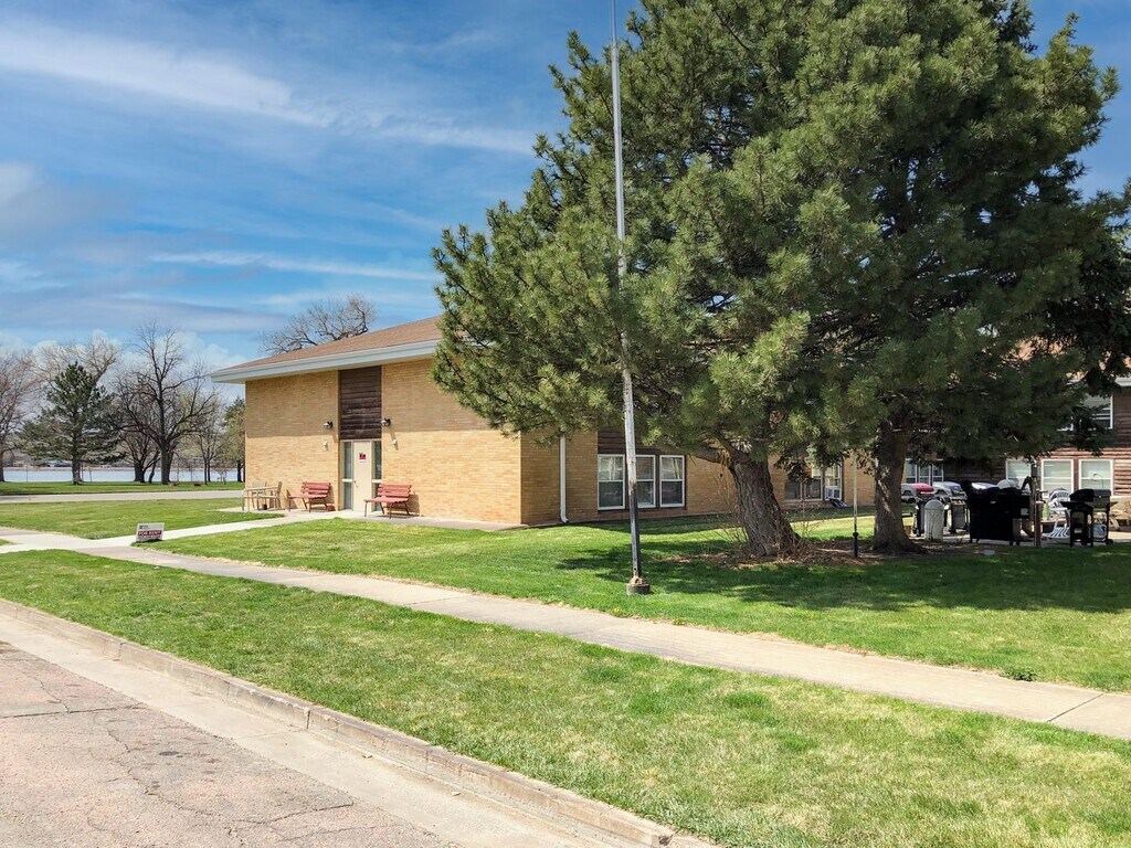 Riverview Apartments | Pierre, SD Apartments