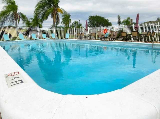6954 SW 5th St | Rentals in Margate, FL