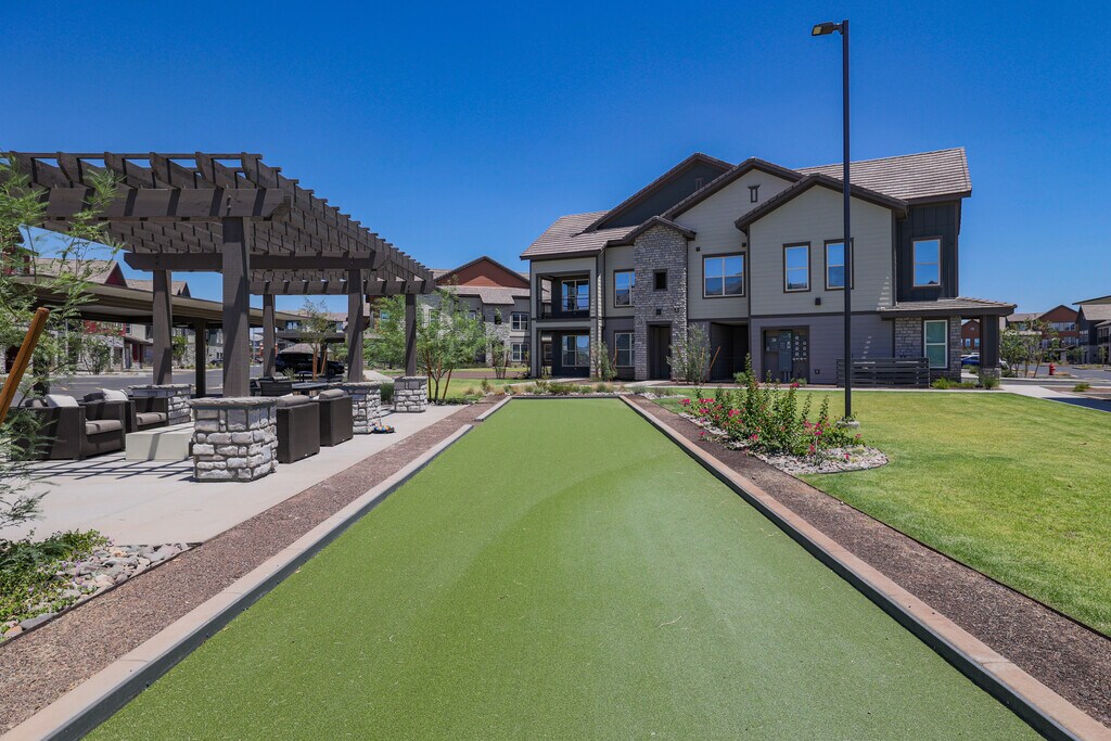 Agave Ranch Apartments in Glendale, AZ | ApartmentHomeLiving.com