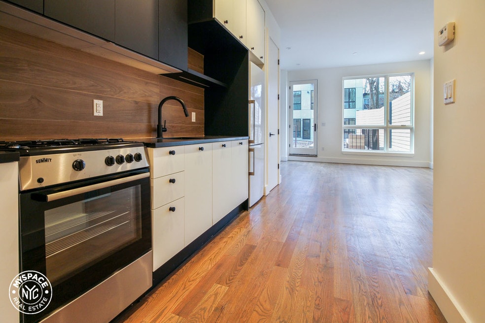 Spring Creek Towers Apartments | Brooklyn, NY Apartments For Rent