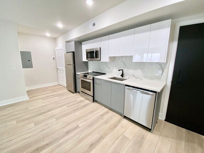 1520 N 15th St | Rentals in Philadelphia, PA