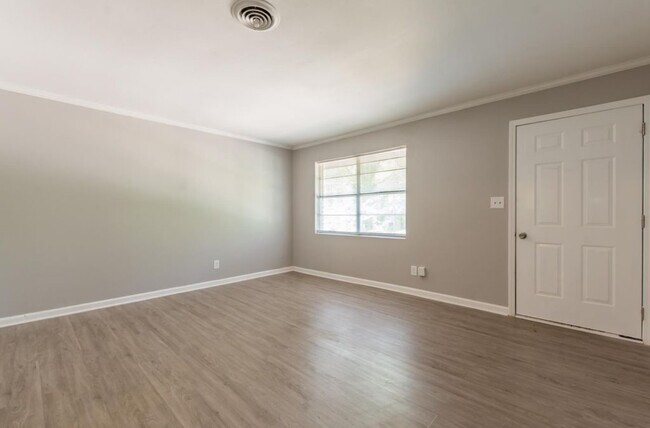6405 Raymond Ter | Rentals in Union City, GA