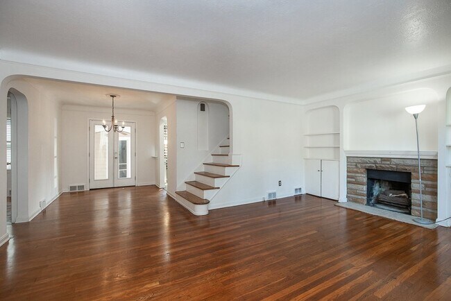 1547 Sherbrook Rd | Rentals in South Euclid, OH
